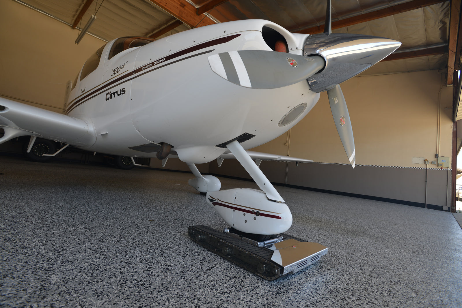 AC AIR Technology - Remote Control Aircraft Tugs